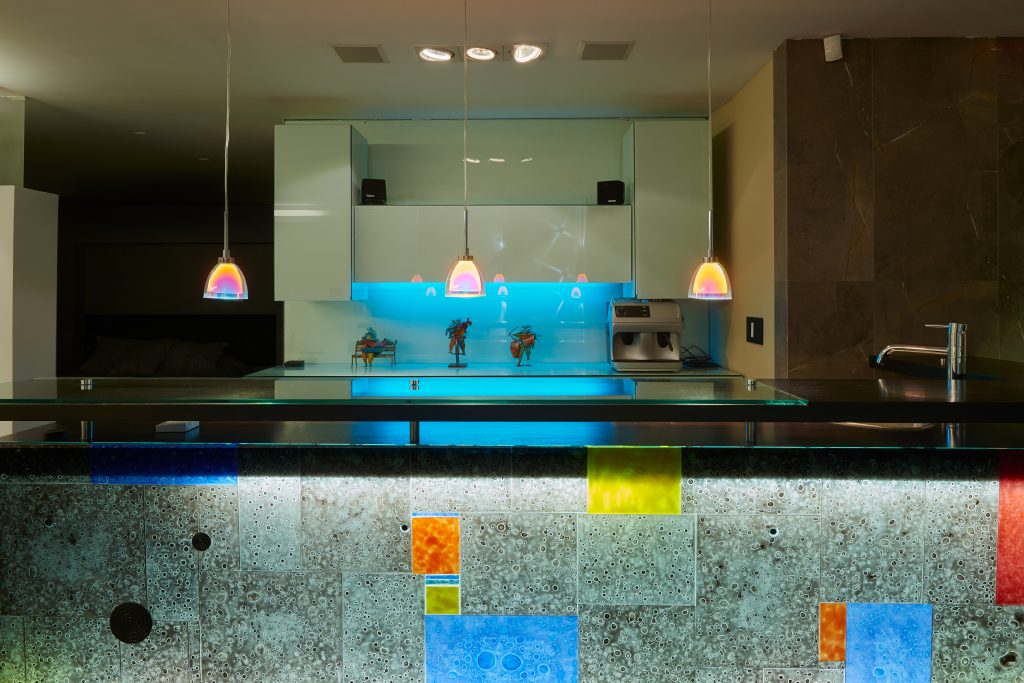 Transaction Windows | Binswanger Glass